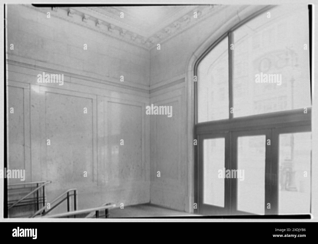 Union carbide building, e 42nd st , new york, hi-res stock photography ...