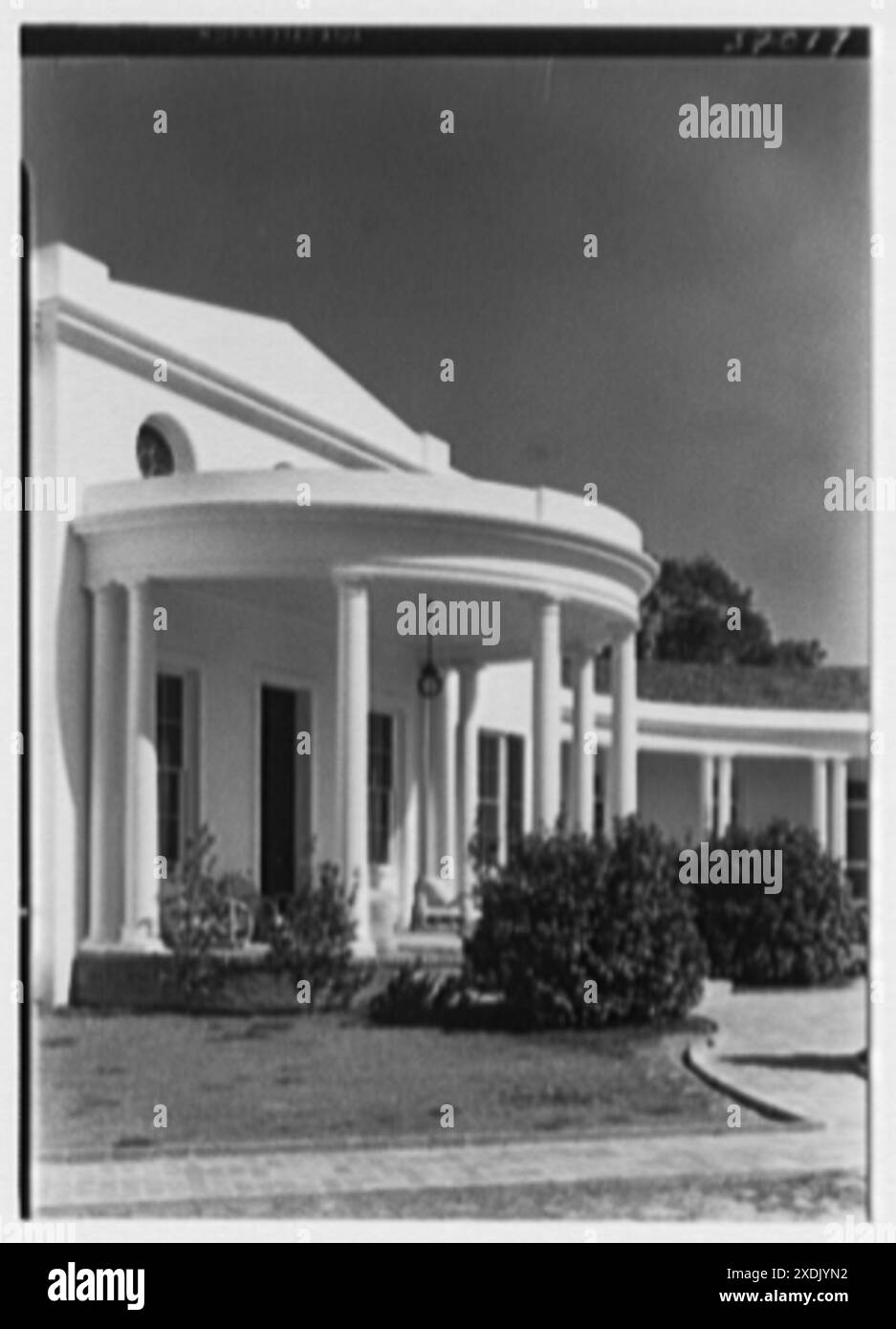 Mrs. George F. Baker, Horseshoe Plantation, residence in Tallahassee ...