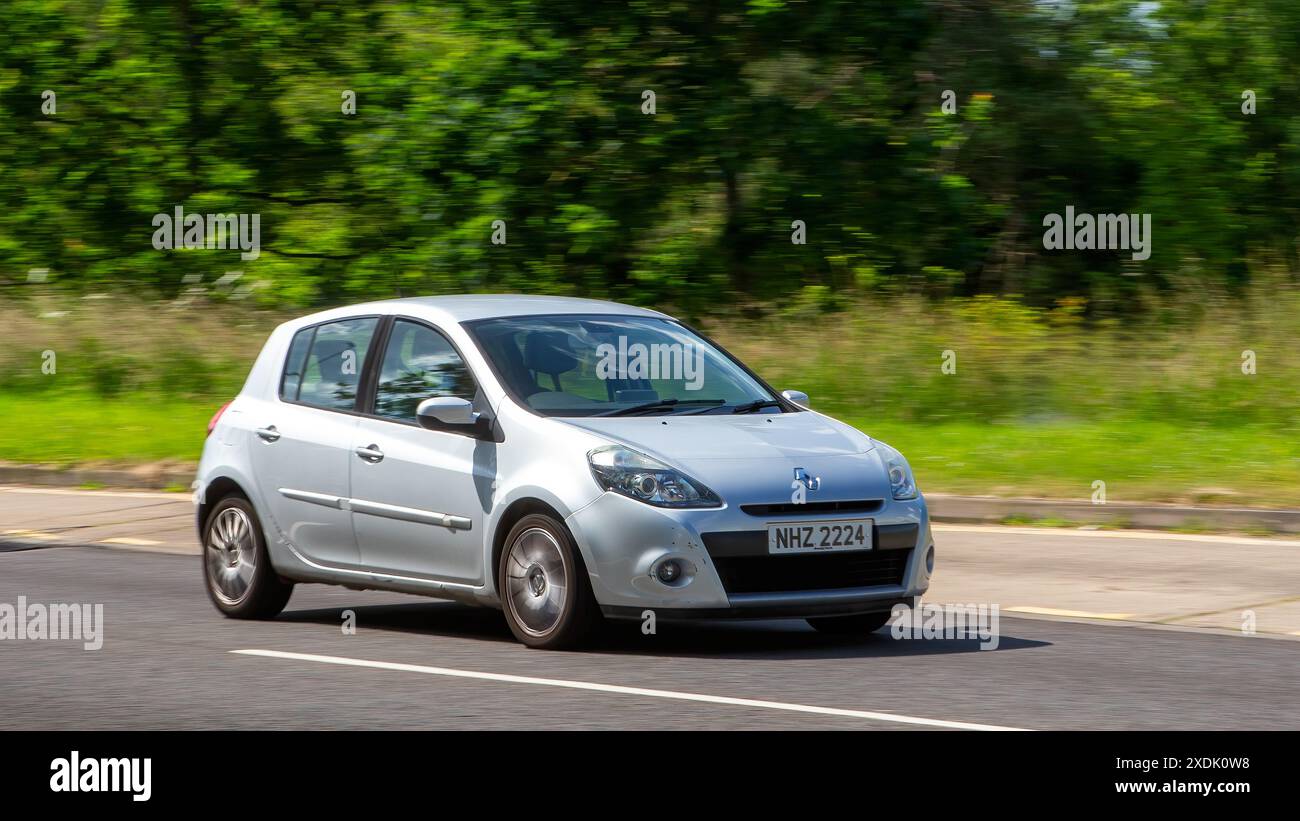 Renault clio modern hi-res stock photography and images - Alamy