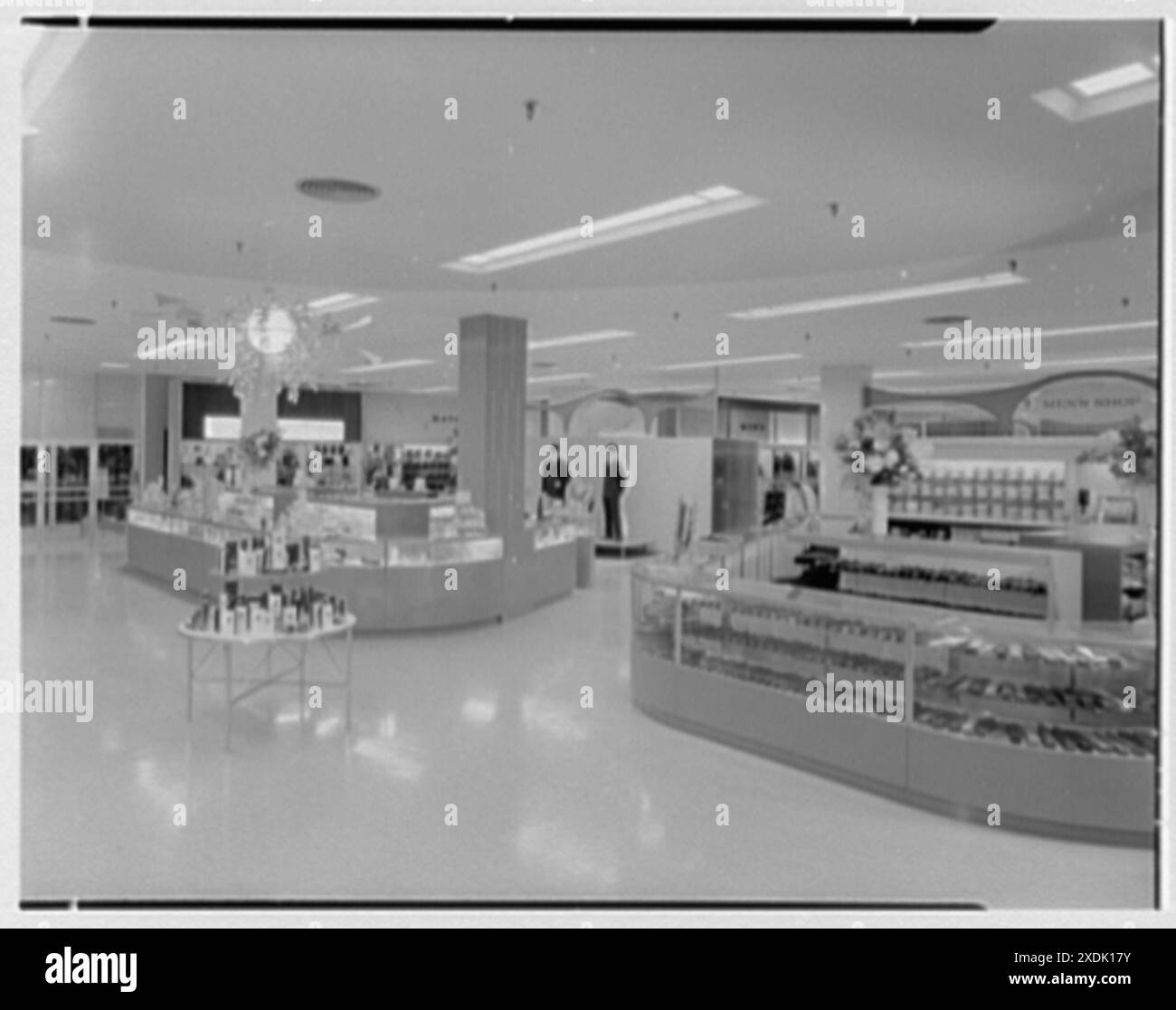 Multi level department store Black and White Stock Photos & Images - Alamy