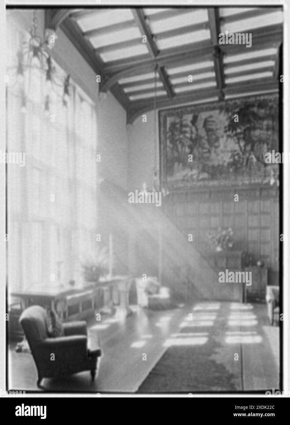 Clarence McK. Lewis, residence in Sterlington, New York. Great hall ...