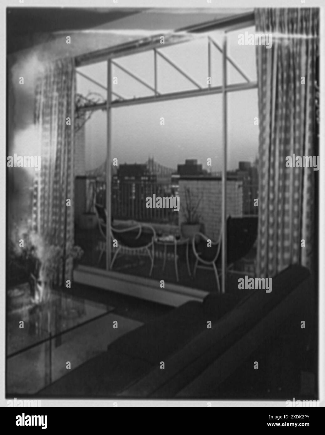 Robert Carson, residence on E. 79th St., New York City. Bridge through ...