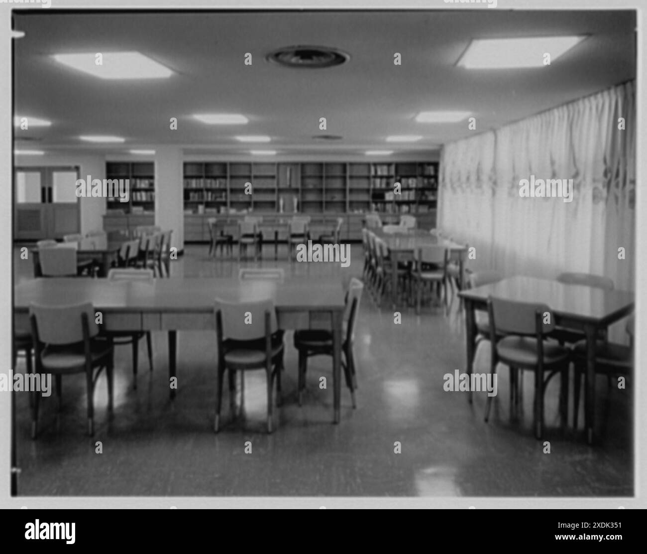 High school classroom group Black and White Stock Photos & Images - Alamy