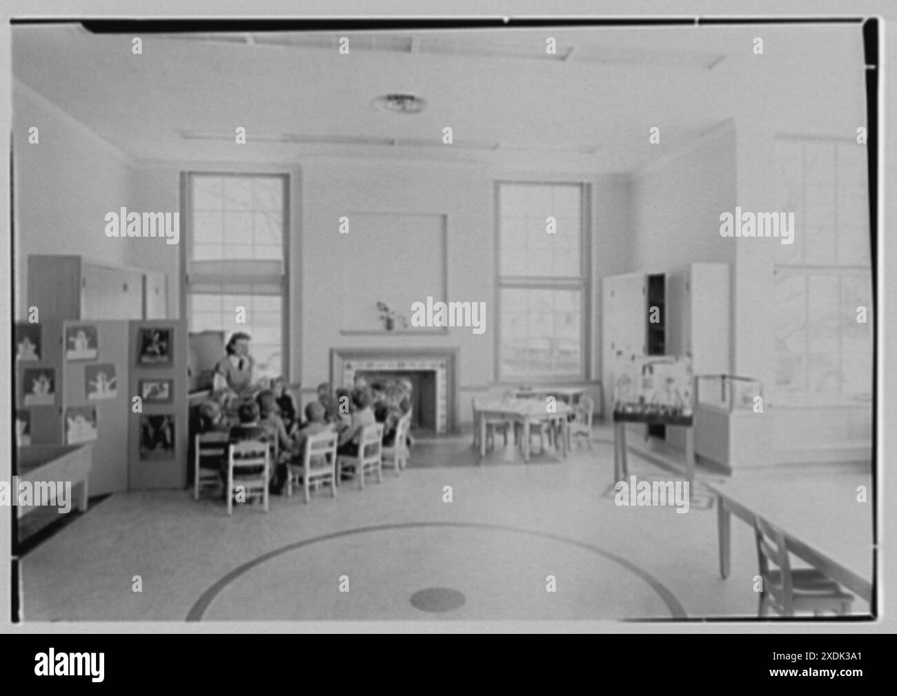 Quaker Ridge Elementary School, Weaver St., Scarsdale, New York ...