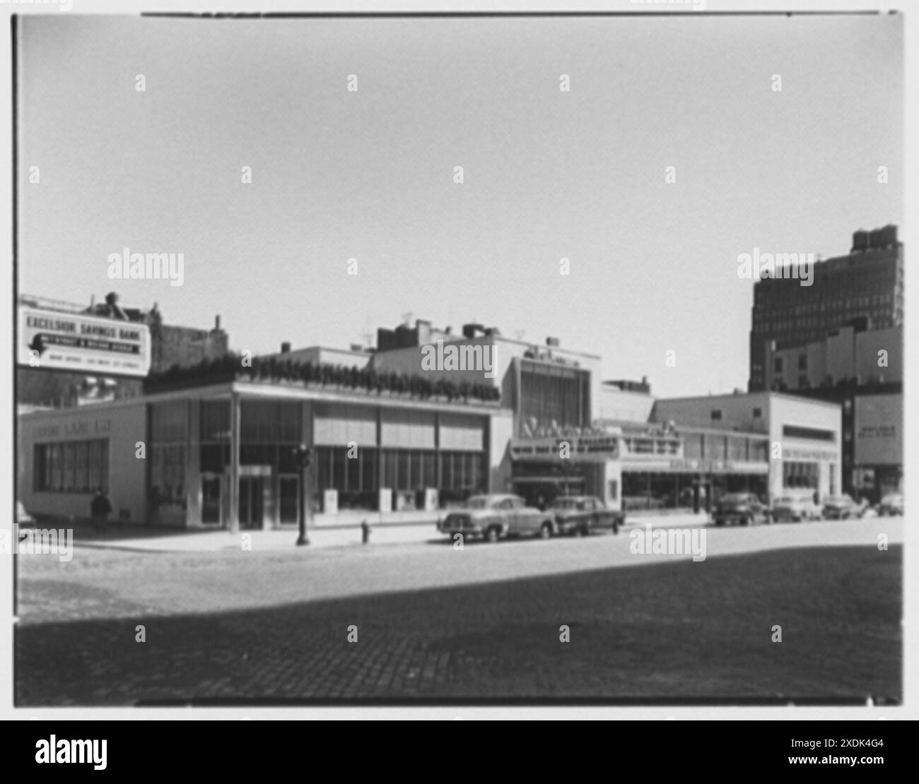 State street block Black and White Stock Photos & Images - Alamy