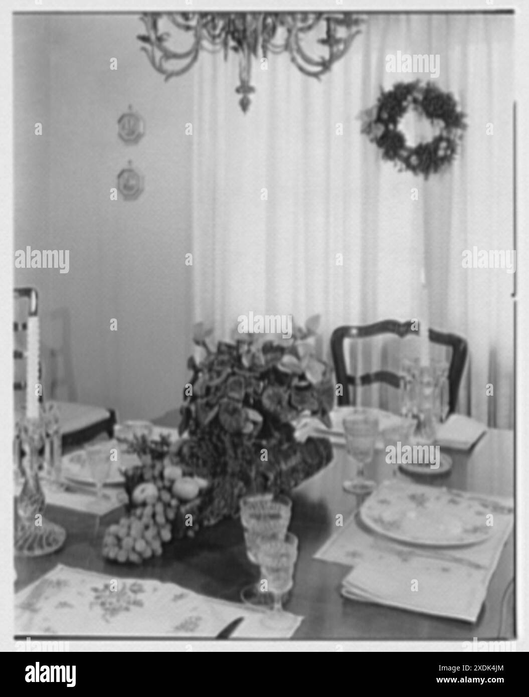 1506 김이교 흑단령 Black and White Stock Photos & Images - Alamy