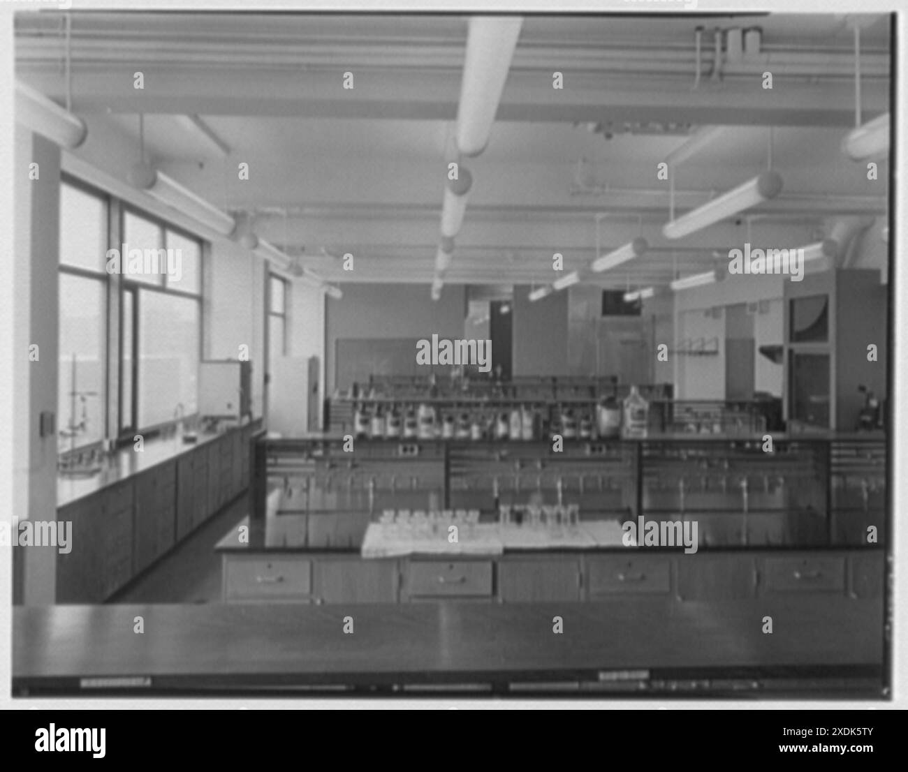 John thompson dorrance hi-res stock photography and images - Alamy