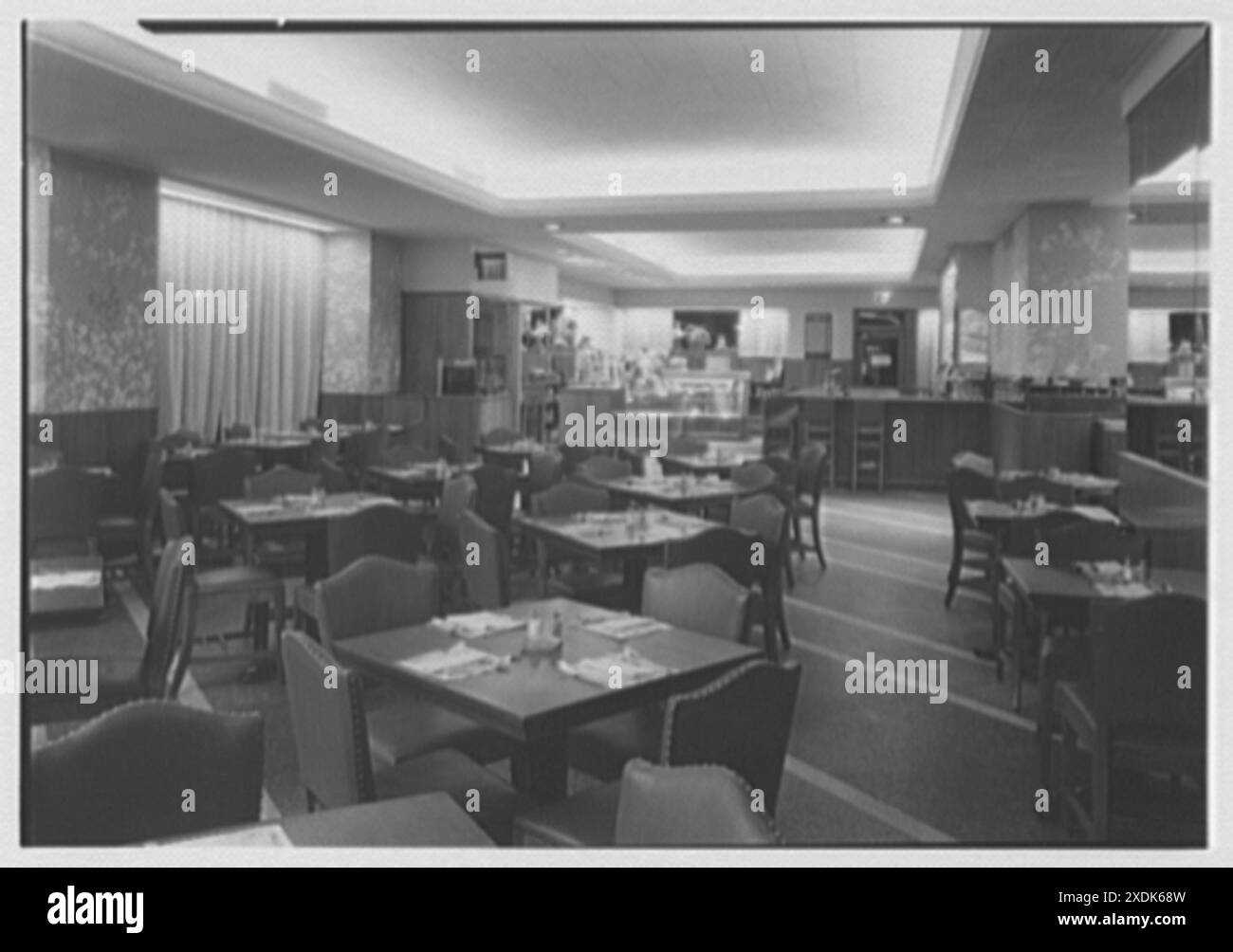 Schrafft's, 57th St. and 3rd Ave., New York City. General view to front ...