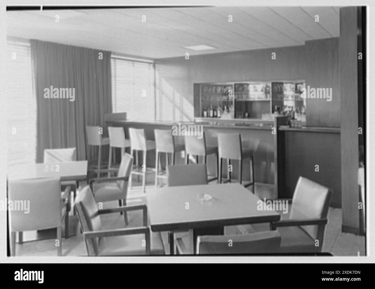 Rockefeller Center Luncheon Club, 30 Rockefeller Plaza, New York City ...