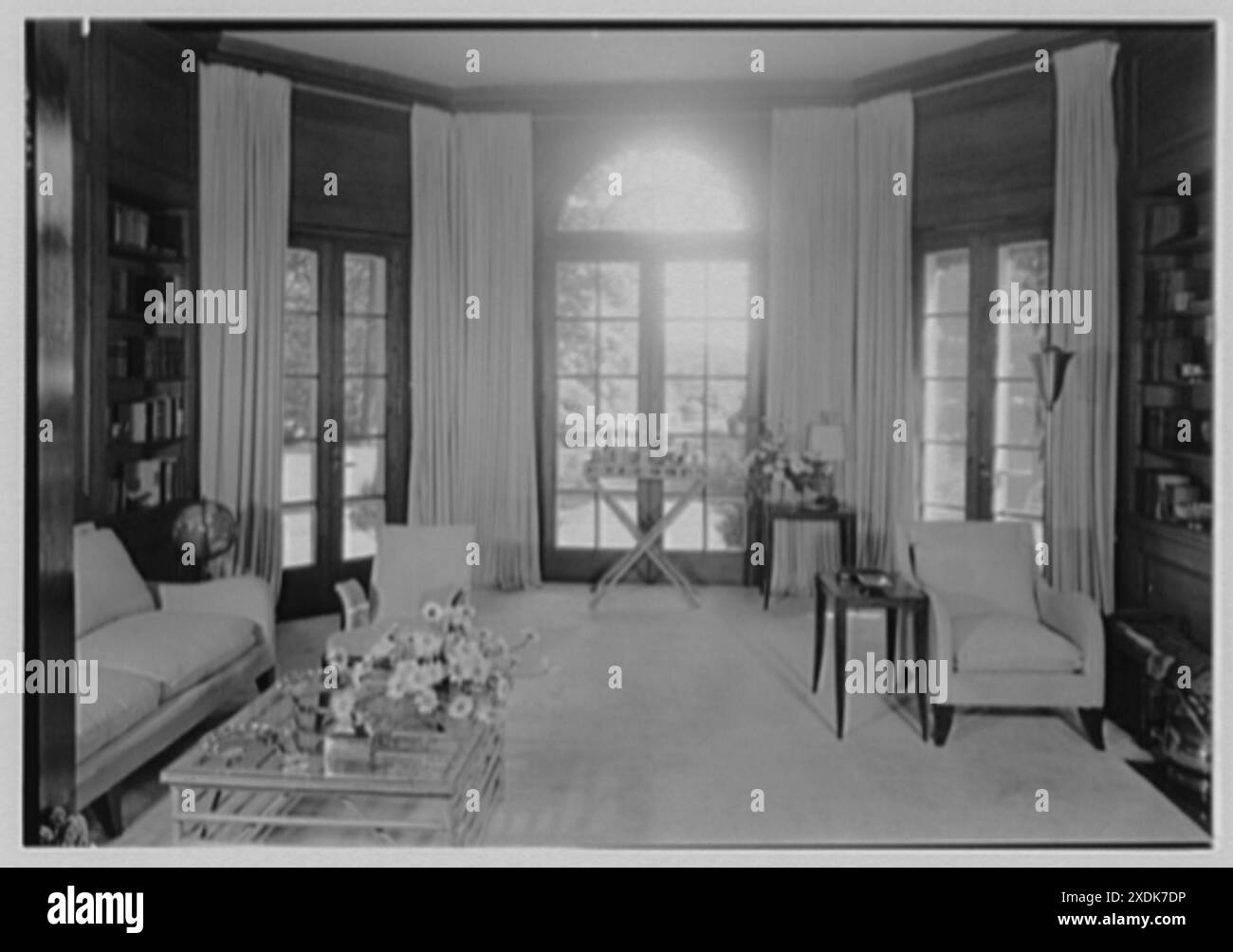 J.G. Herrara, residence in Mill Neck, Long Island. Library II. Gottscho ...