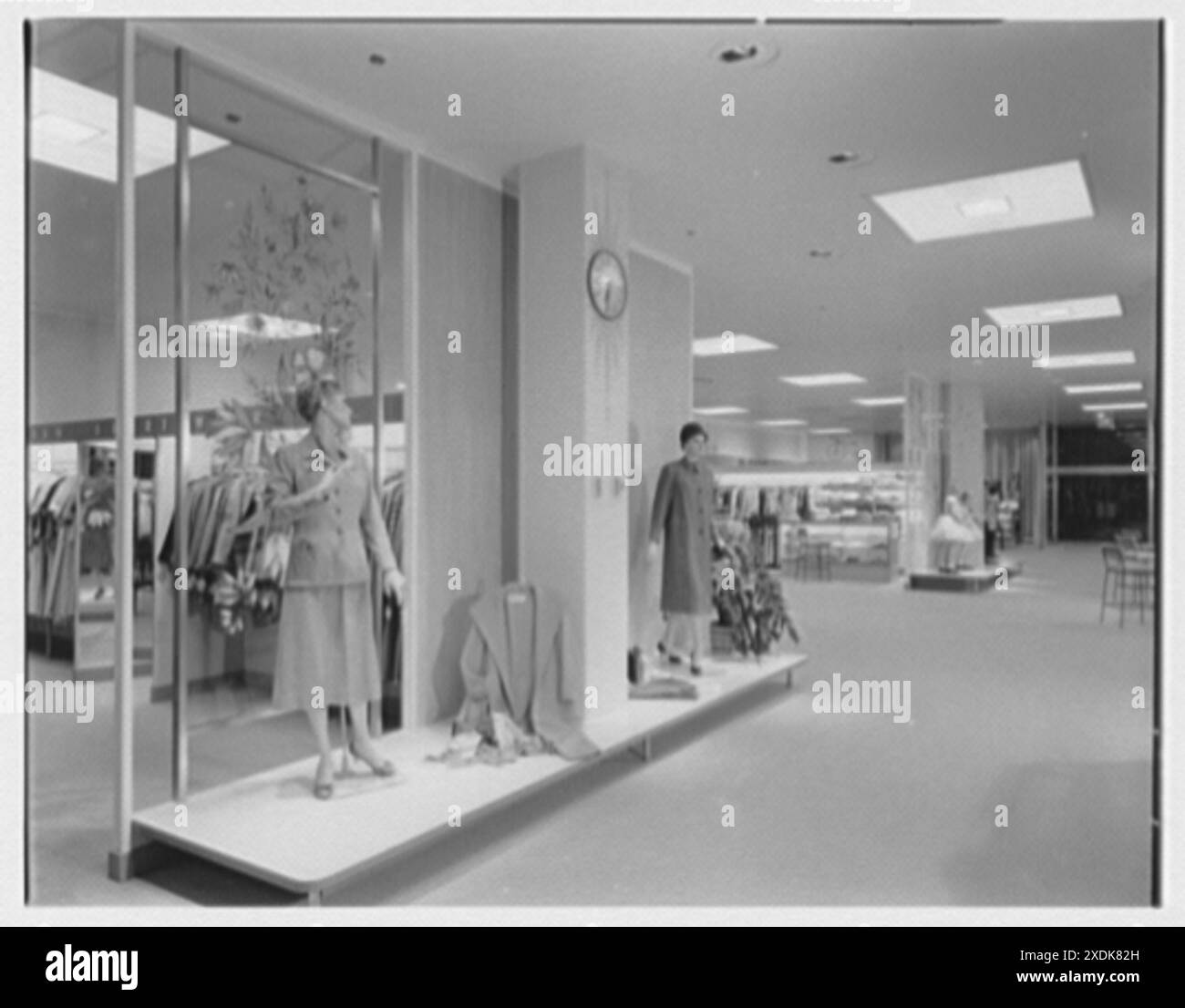 Store shopping aisle layout Black and White Stock Photos & Images - Alamy