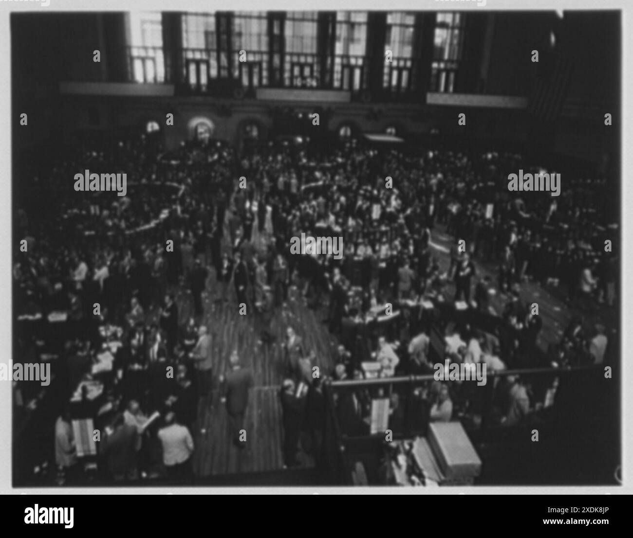 Trading workplace Black and White Stock Photos & Images - Alamy