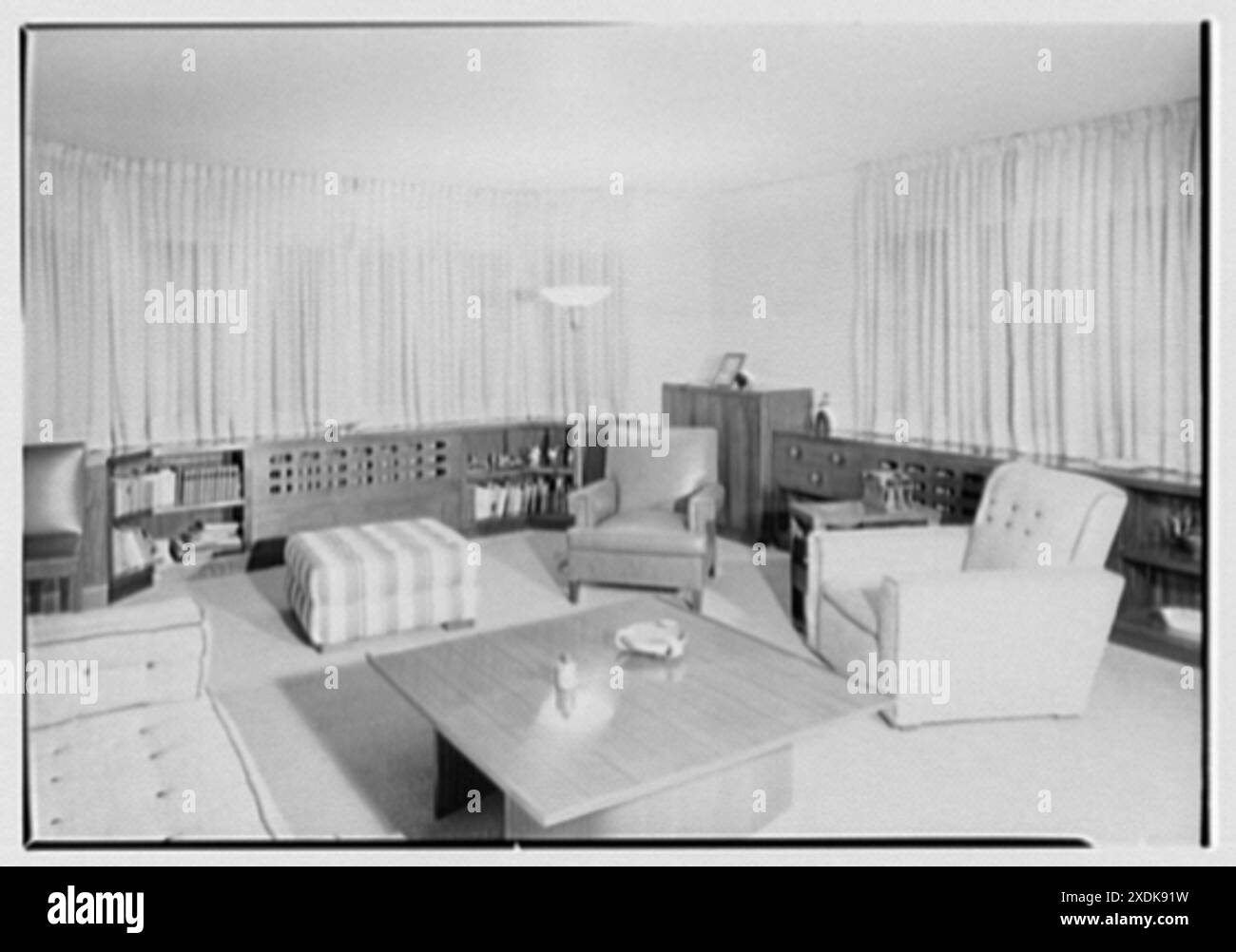 Herman Lowin, residence at 205 Townsend Ave., Pelham Manor, New York ...