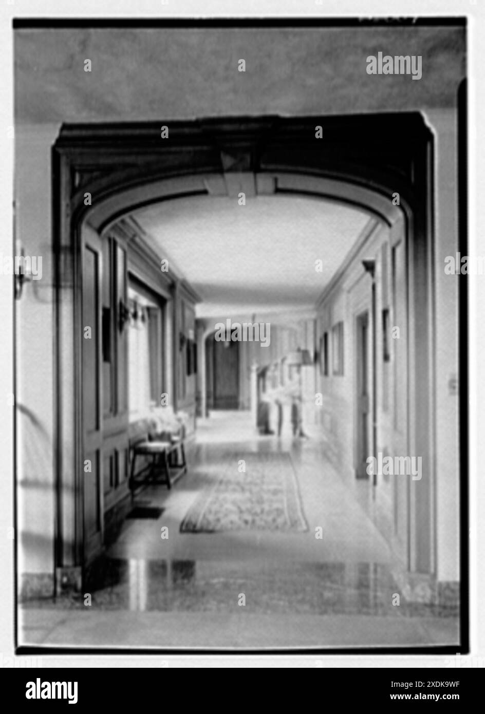 John Russell Pope, residence in Newport, Rhode Island. Hall through ...