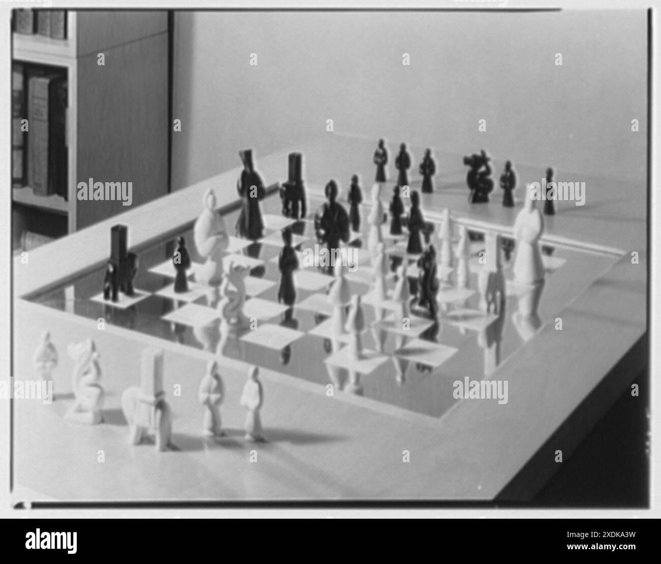 Dr. E. Shapiro, 304 Hillside Ave., Nutley, New Jersey. Chessmen I ...