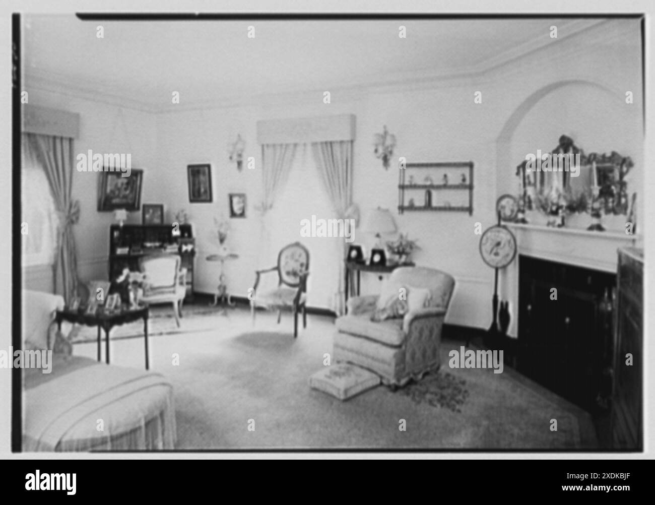 Mrs. Edward S. Harkness, "Eolia", residence in New London, Connecticut ...