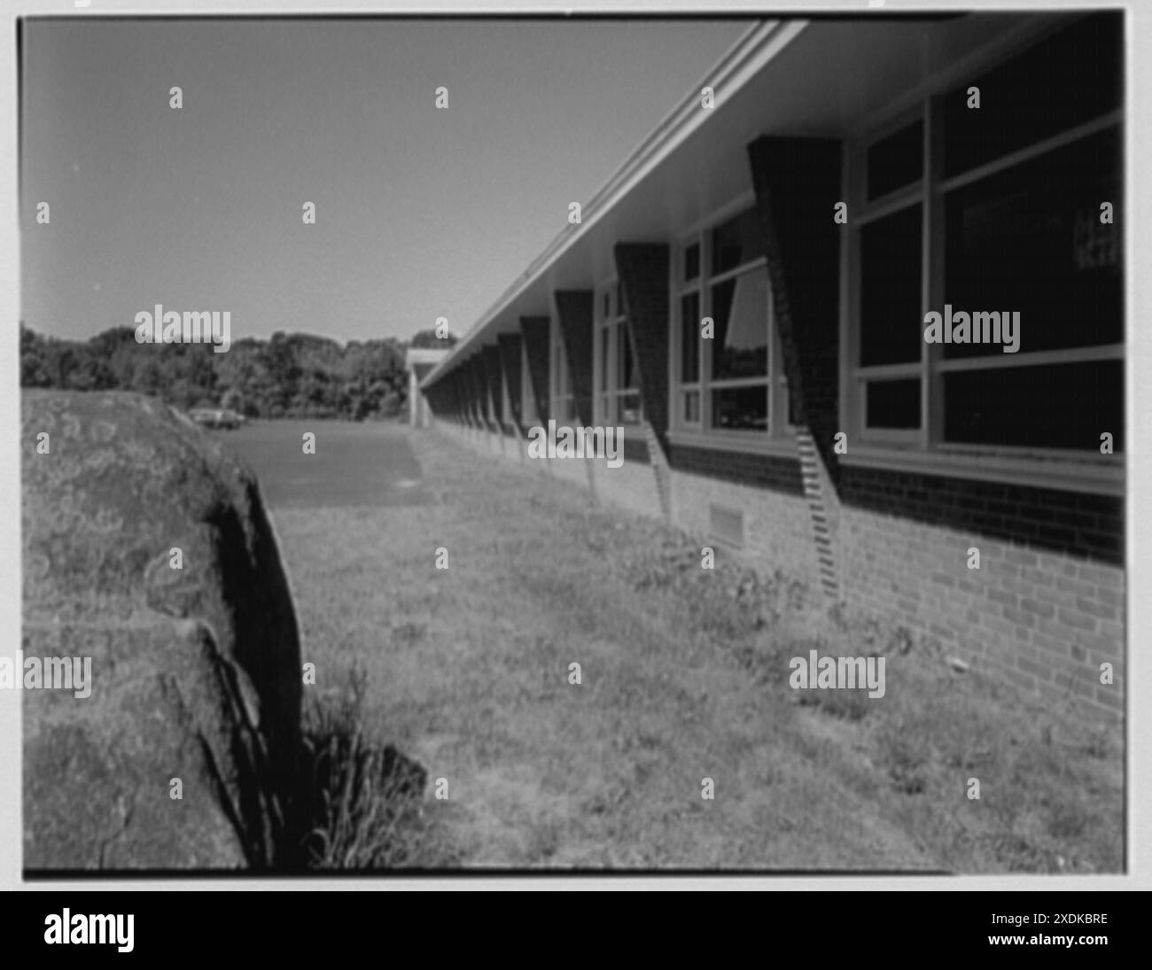Morgan High School, Clinton, Connecticut. South facade sharp. Gottscho ...