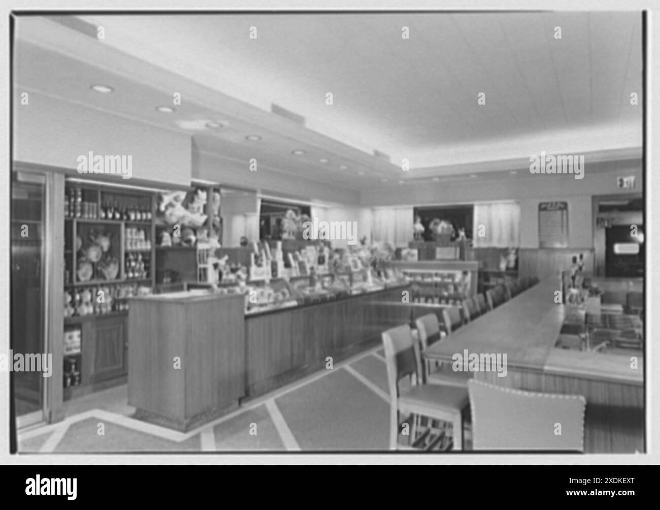 Schrafft's, 57th St. and 3rd Ave., New York City. View to candy counter ...