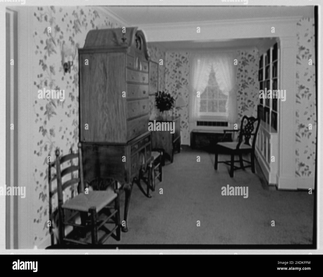 Mrs. Harold I. Pratt, residence on Shutter Lane, Oyster Bay Cove, Long ...