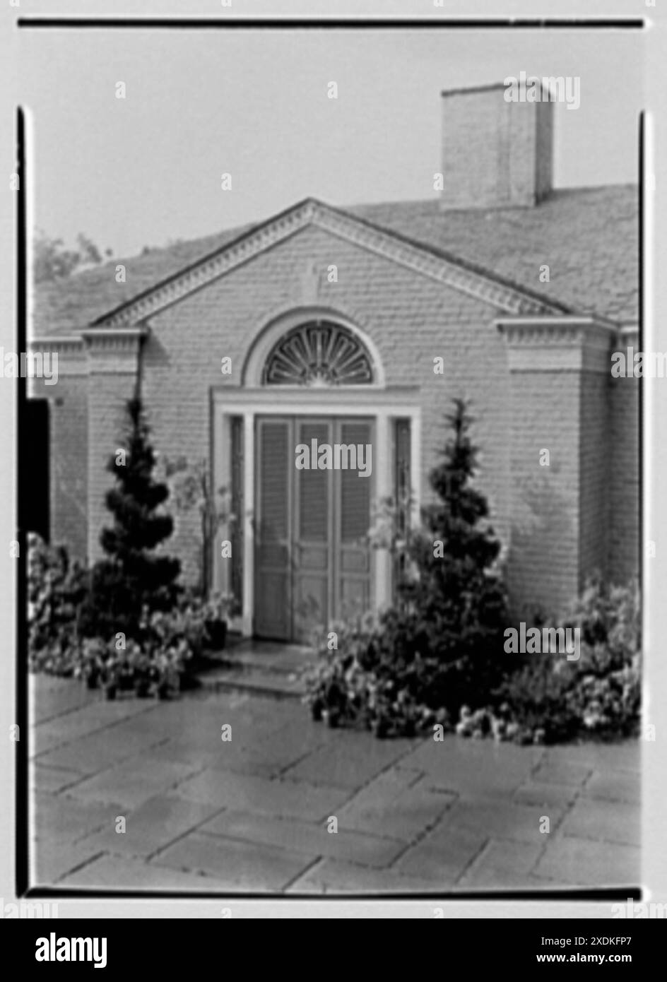 S.A. Mitchell, residence in Locust Valley, Long Island. Entrance detail ...