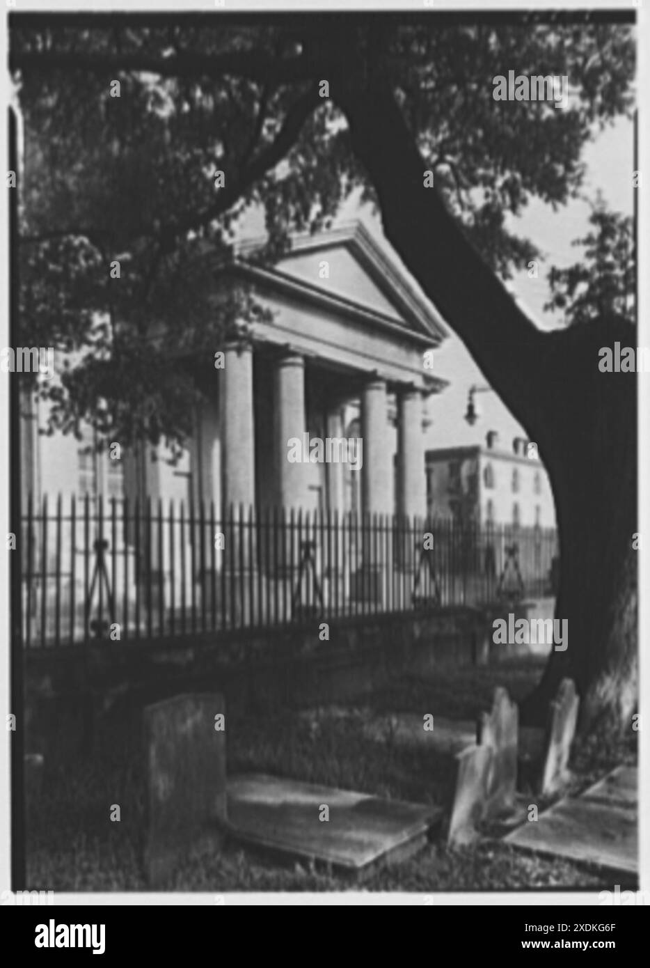 St. Phillip's Church, Charleston, South Carolina. Portico framed from ...