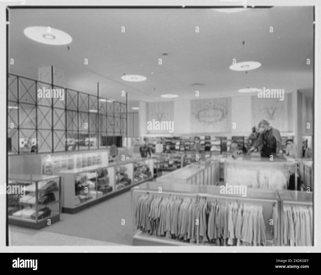 Gimbel Brothers, business in Cross County Center, Yonkers, New York ...