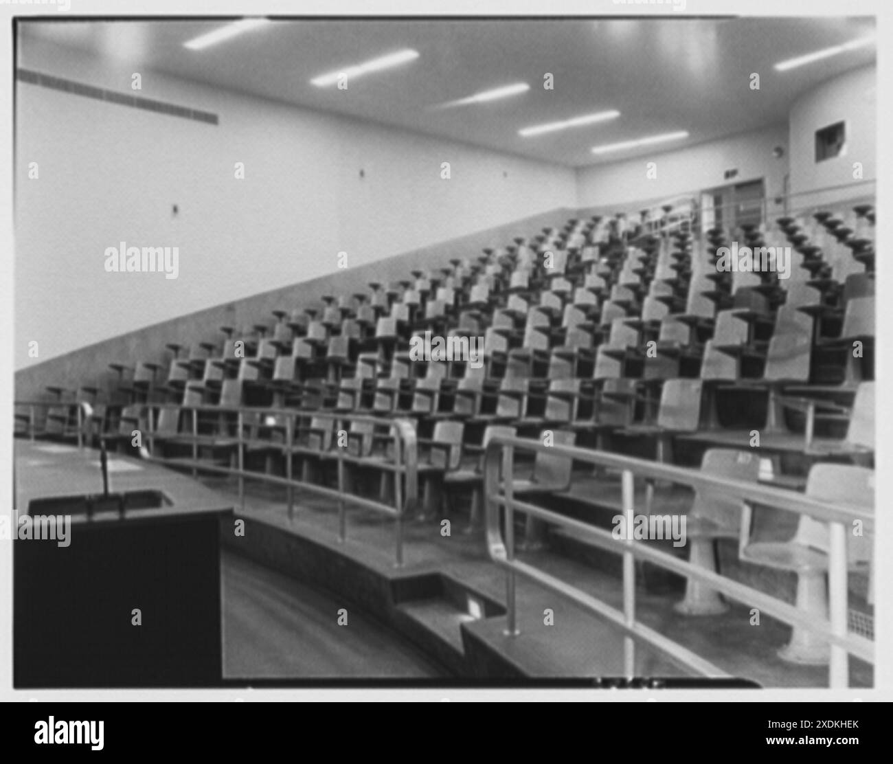 Hall of science queens hi-res stock photography and images - Alamy