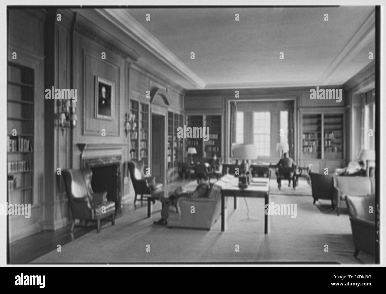 Silliman College, Yale University, New Haven, Connecticut. Library ...