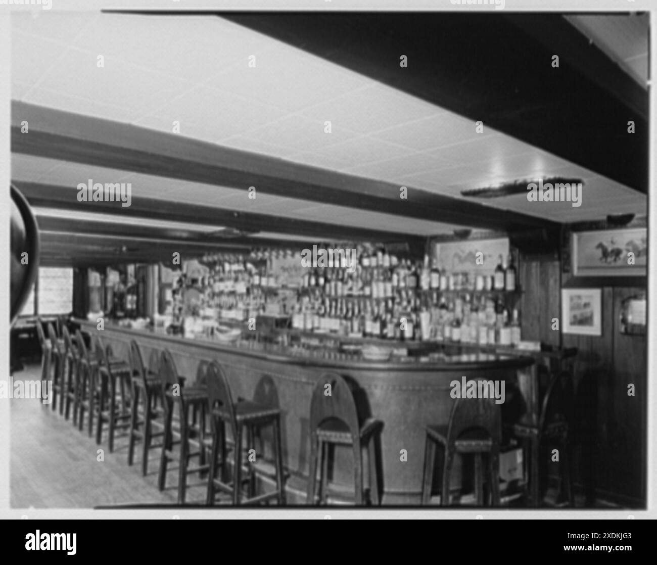 Blue Spruce Inn, Roslyn, Long Island. Bar. Gottscho-Schleisner ...