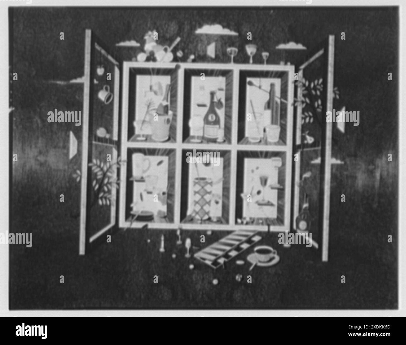 Schrafft's, 47th St. and Madison Ave., New York City. Right bar panel ...