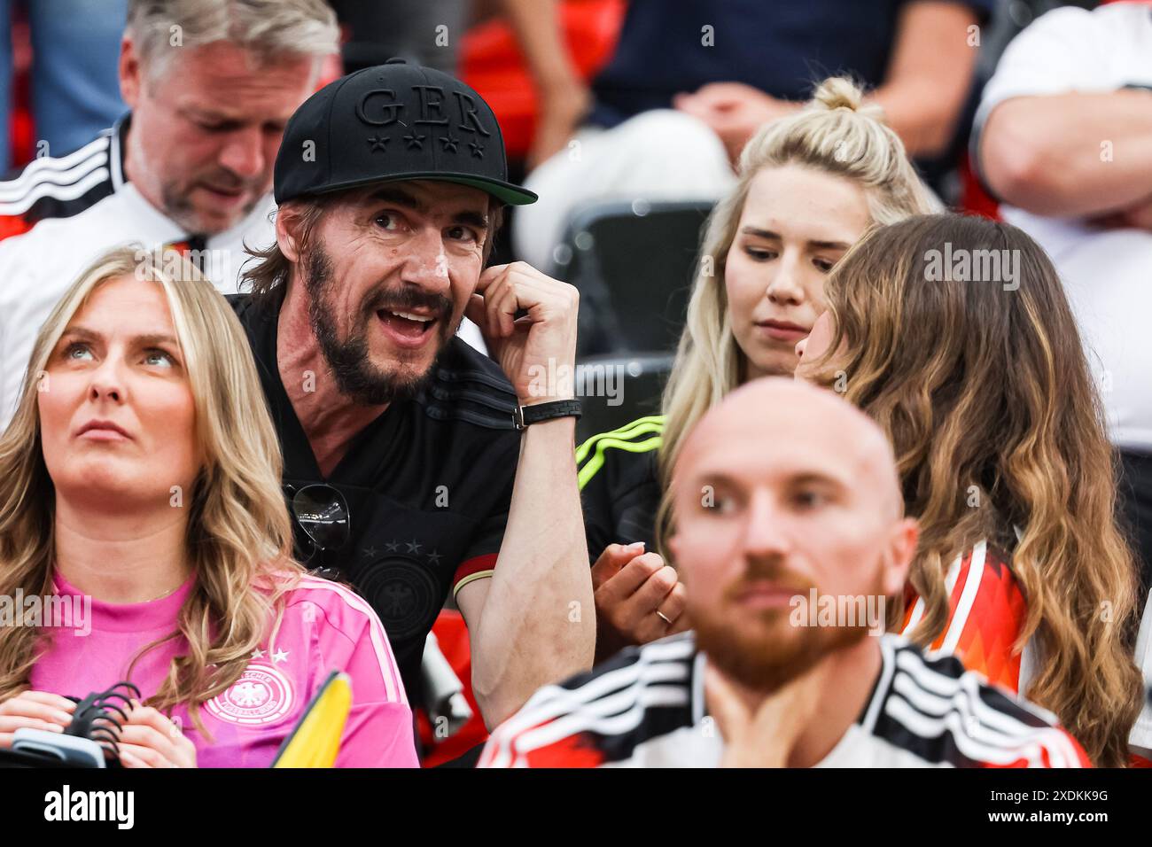 Thomas Hayo (Germany next Topmodel) und Annika BIssel GER, Switzerland ...