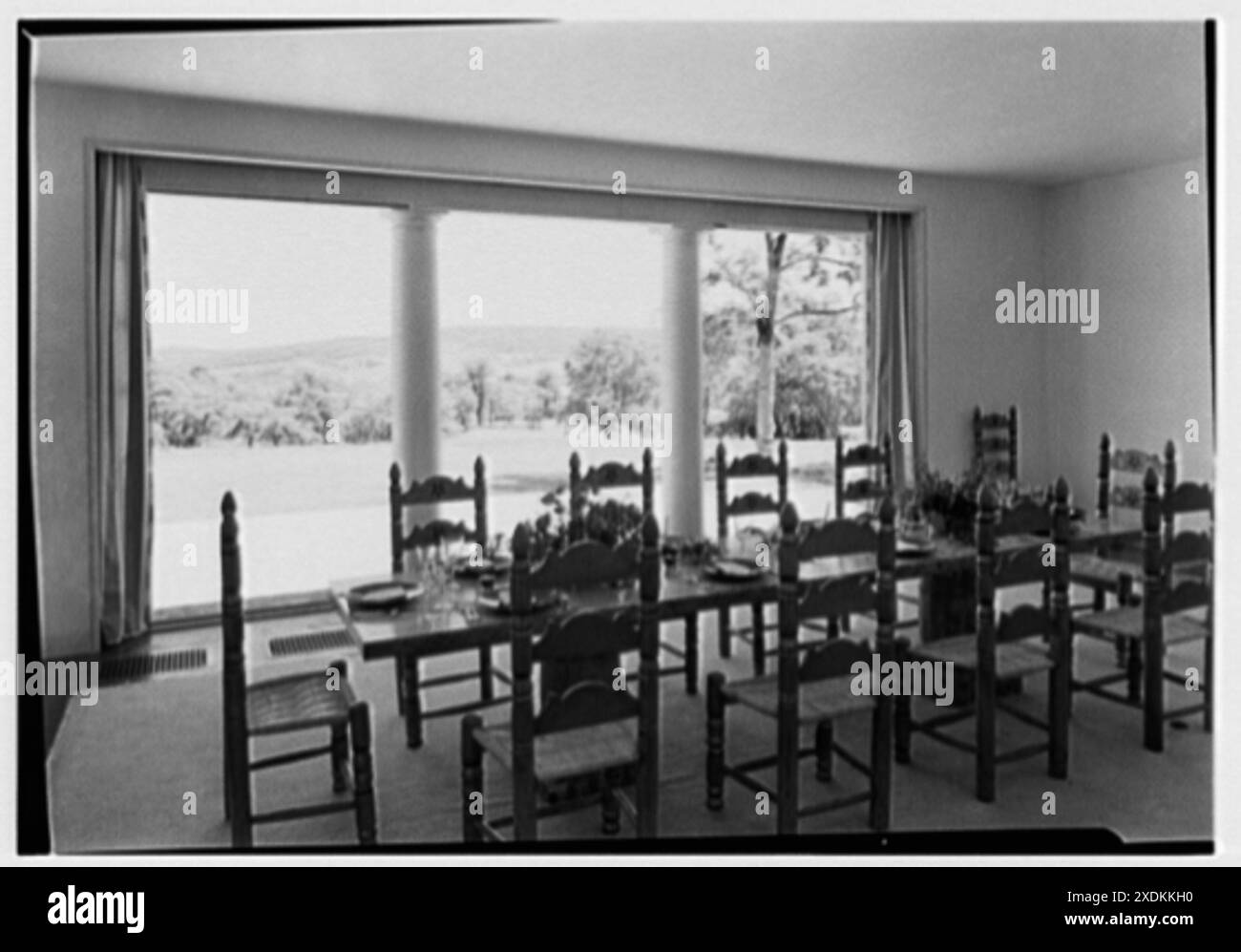 Kent Leavitt, residence in Millbrook, New York. Interior with doors ...