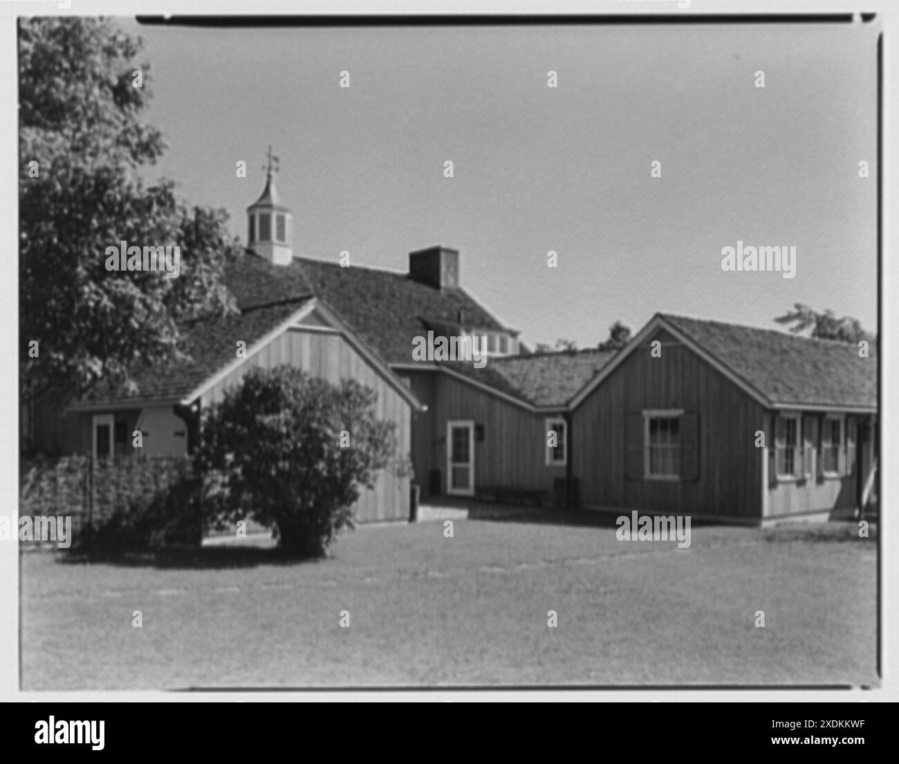 Mrs. Gerrish Milliken, residence on Stiles Rd., Yale Farms, Connecticut ...
