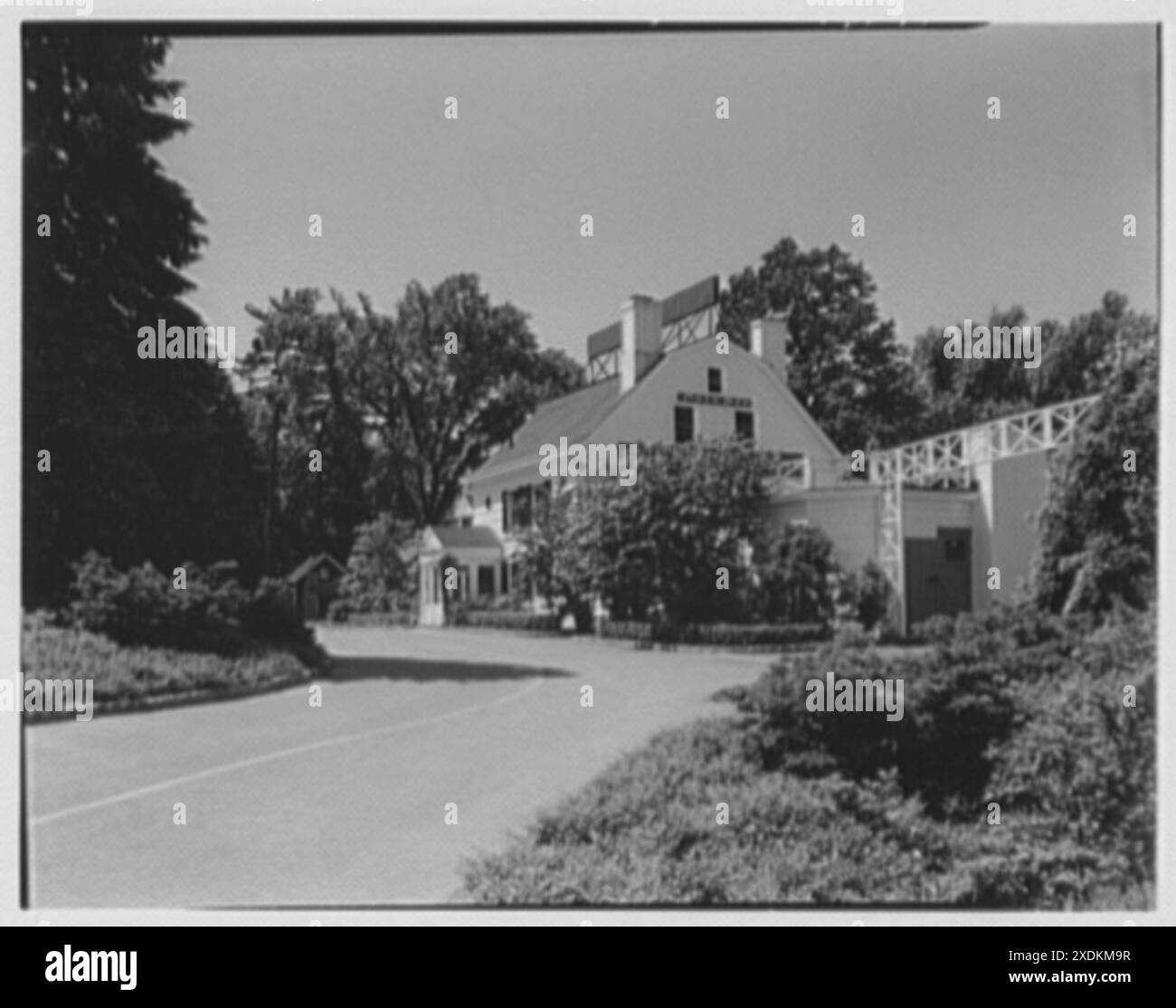 Blue Spruce Inn, Roslyn, Long Island. Entrance view. Gottscho ...