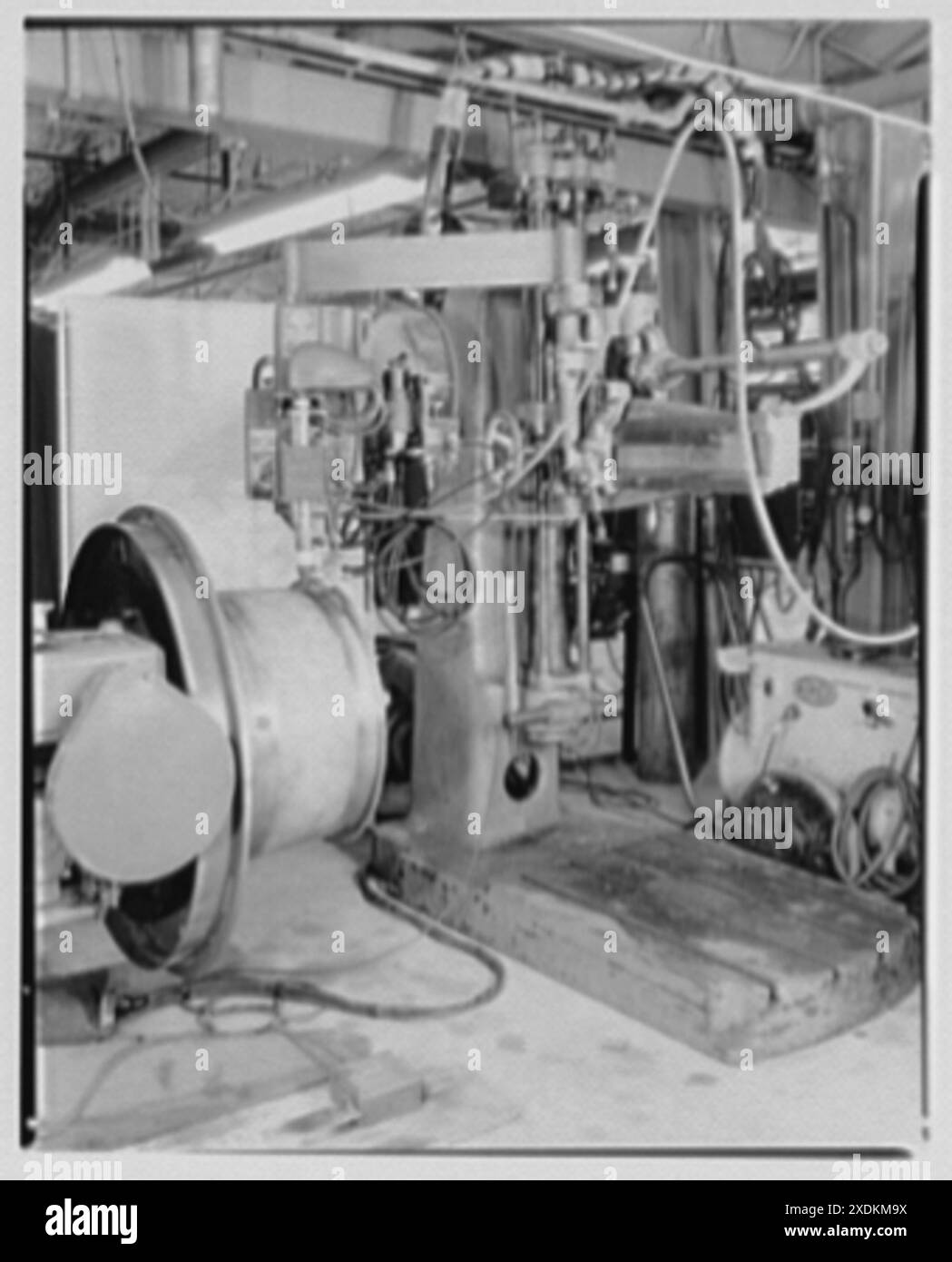 B And H Aircraft Farmingdale Long Island Welding Machine Gottscho Schleisner Collection Stock