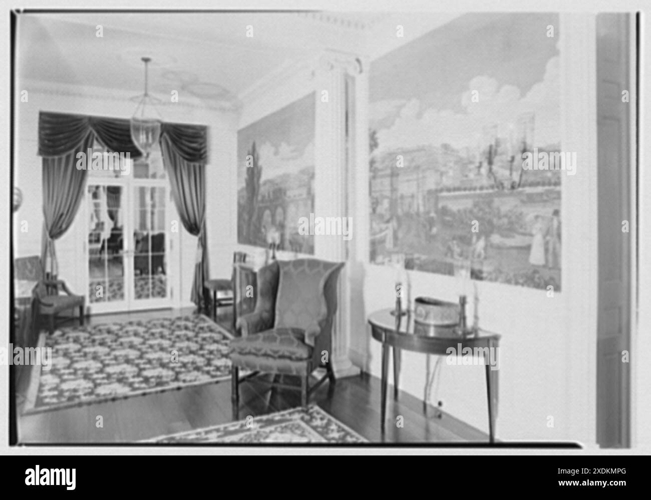 Mr. and Mrs. Edgar B. Stern, residence at 11 Garden Ln., New Orleans ...