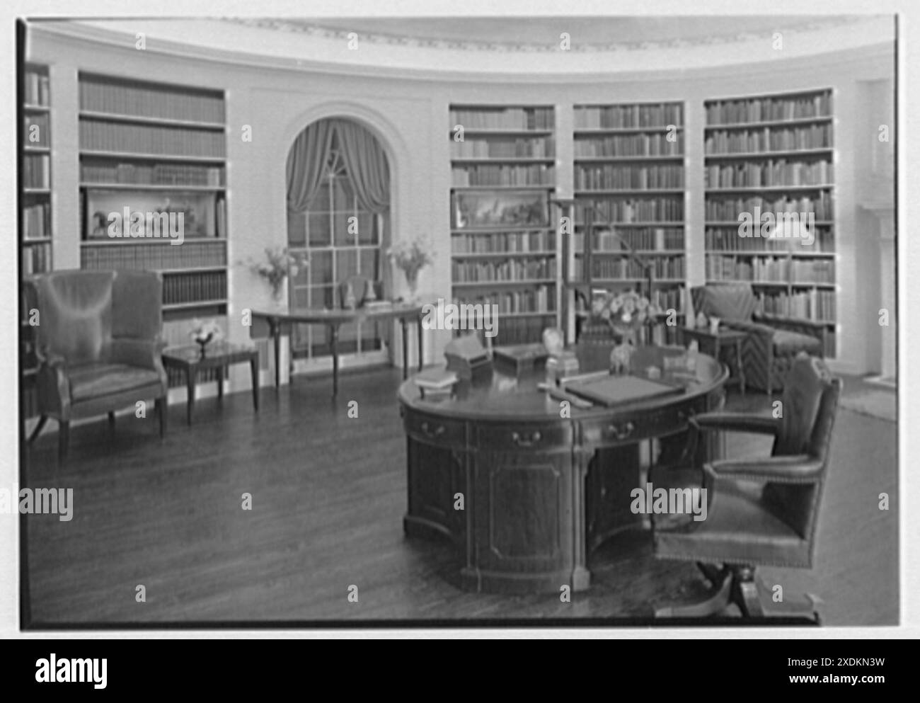 Harvey S. Ladew, residence in Monkton, Maryland. Library desk and port ...