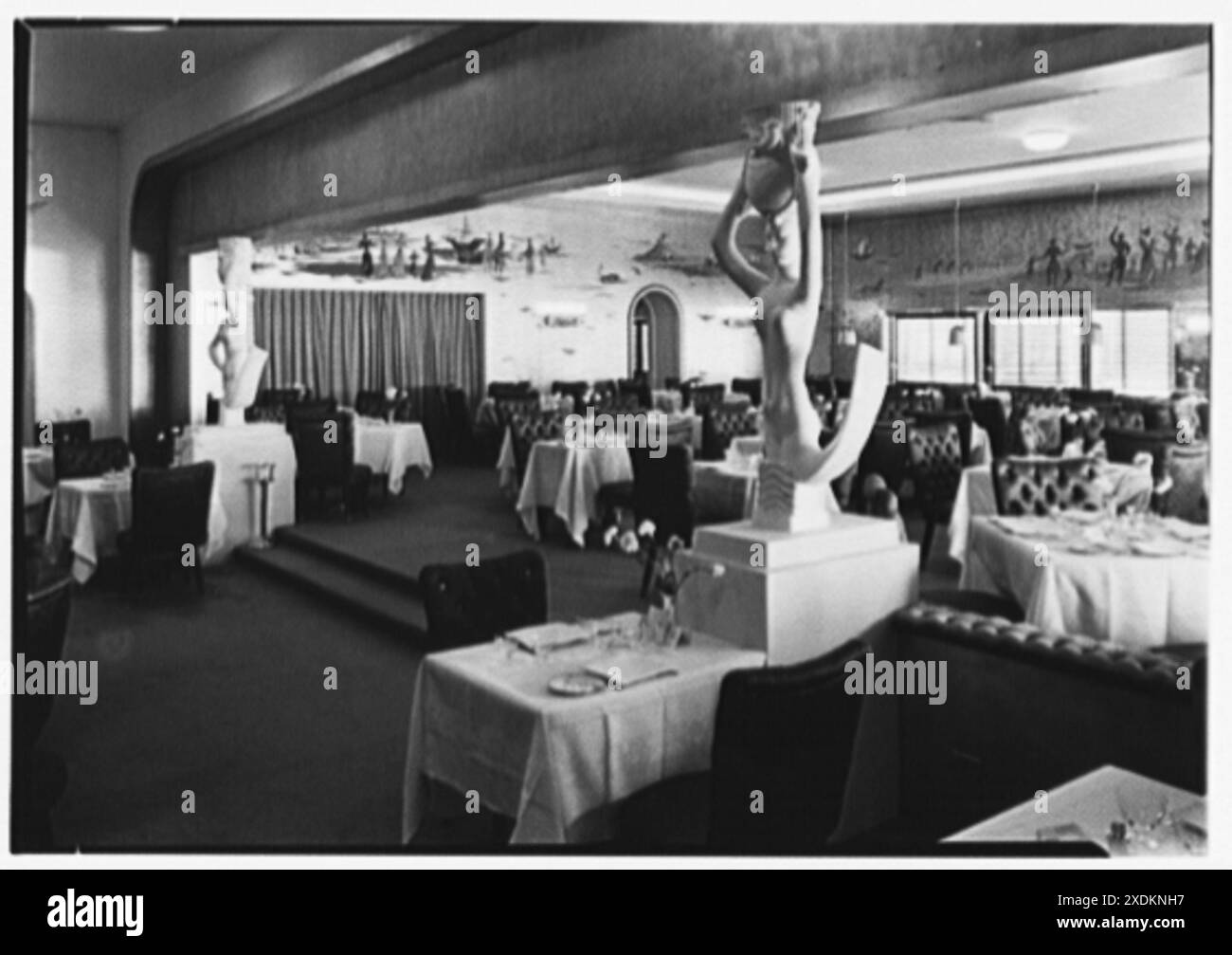 World's Fair, Italian Line restaurant, Italian Building. Mural alcove ...