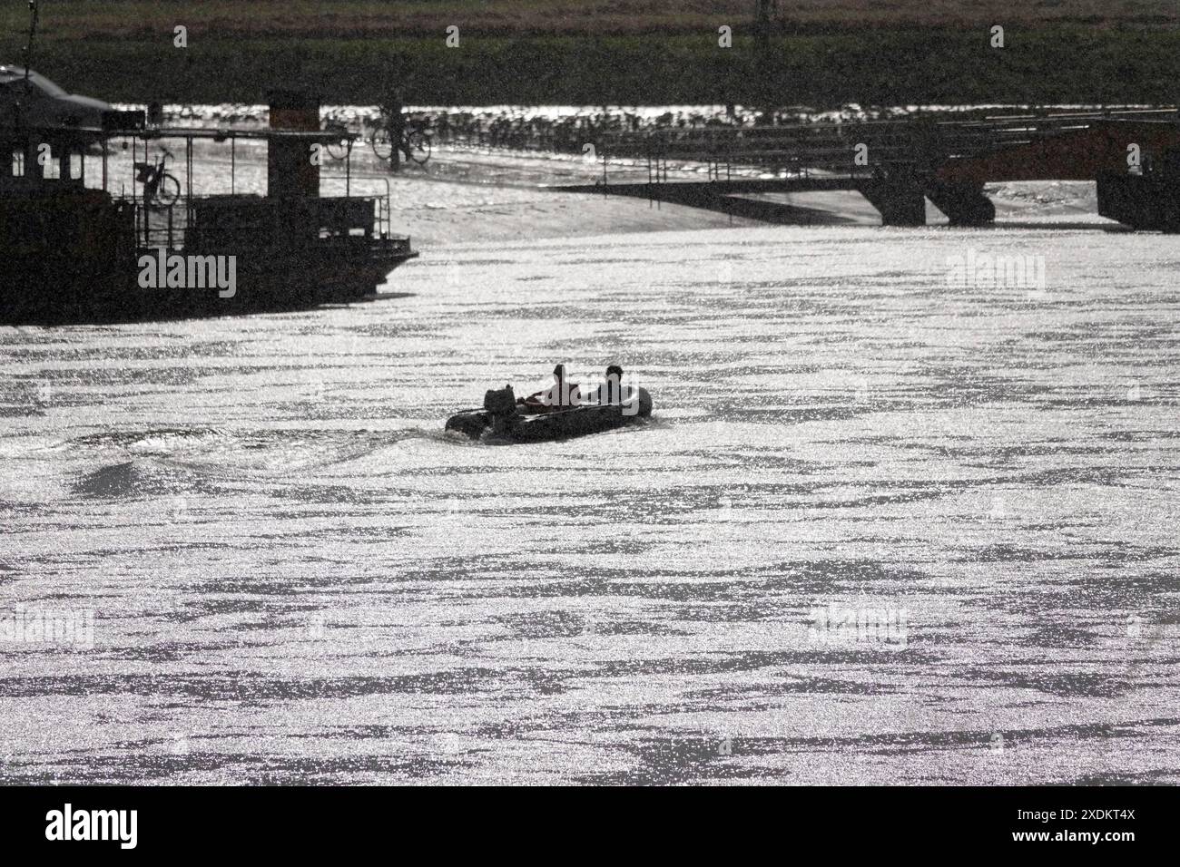 Summer precipitation hi-res stock photography and images - Alamy