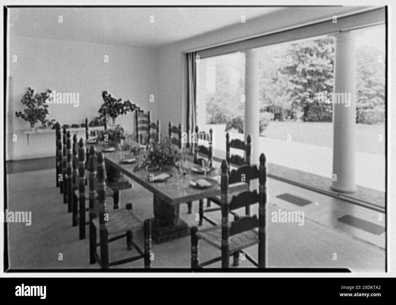 Kent Leavitt, residence in Millbrook, New York. Interior (side view of ...