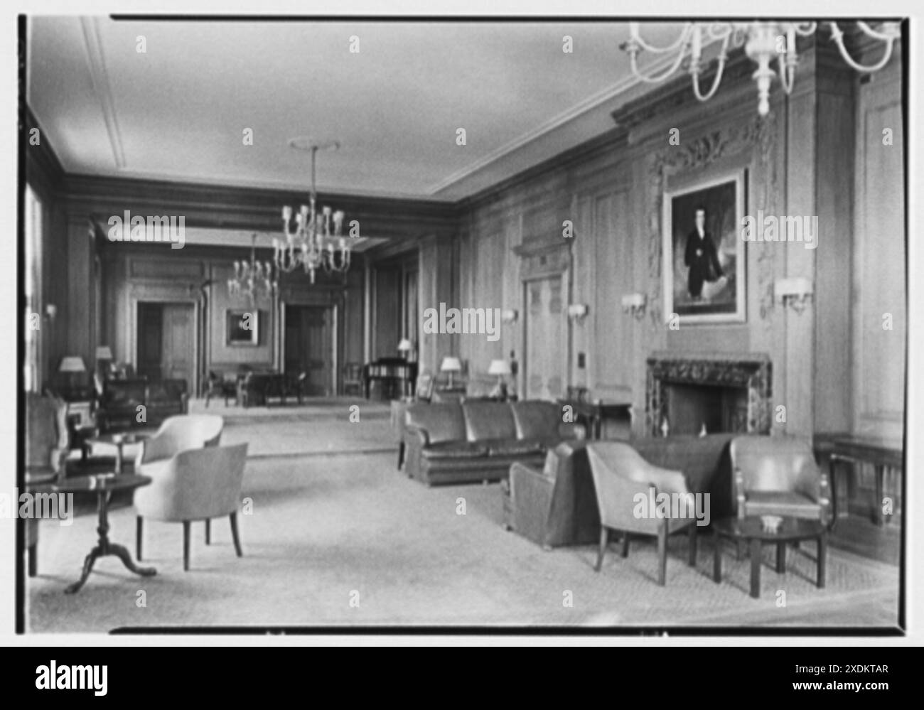Silliman College, Yale University, New Haven, Connecticut. Commons room ...