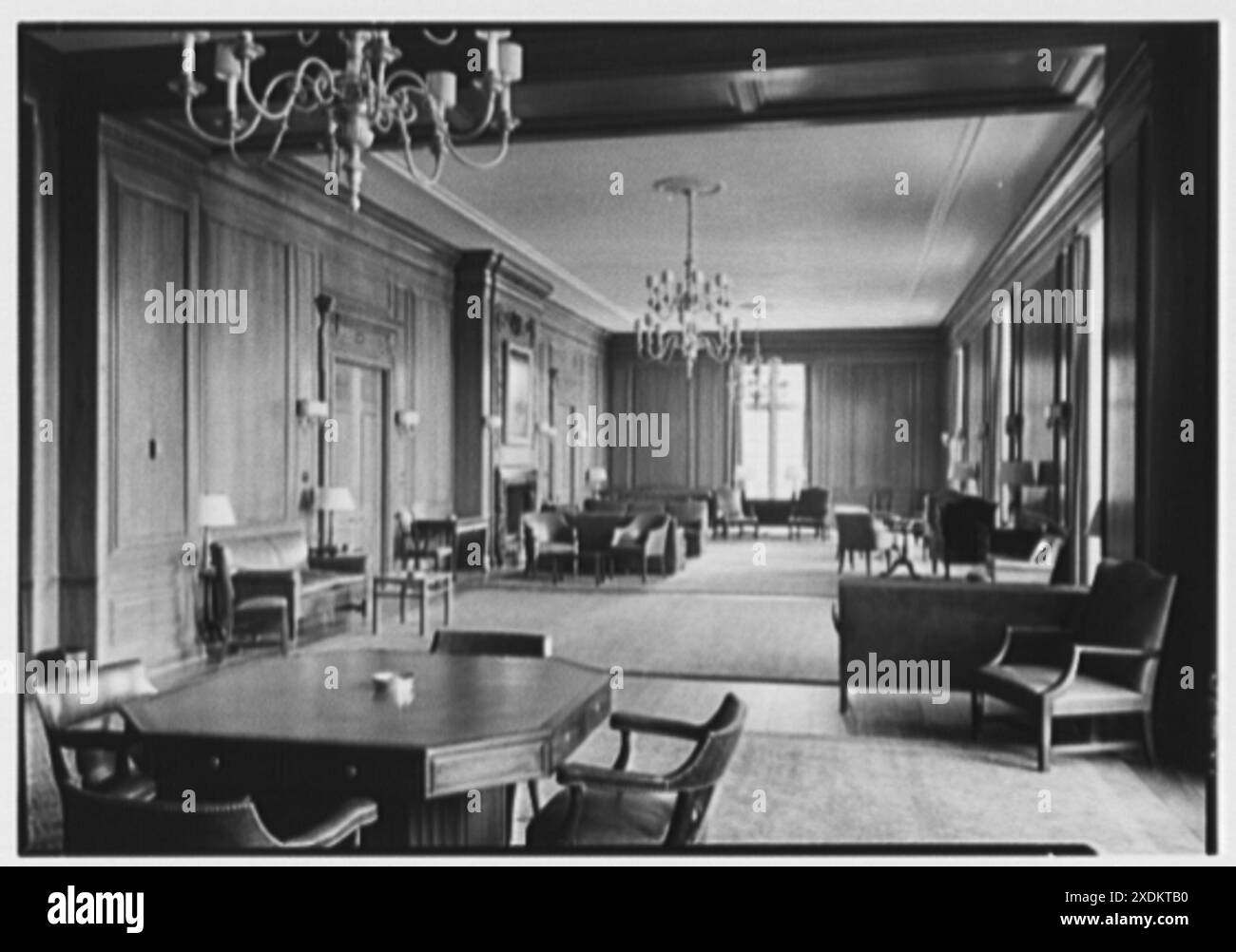 Silliman College, Yale University, New Haven, Connecticut. Commons room ...