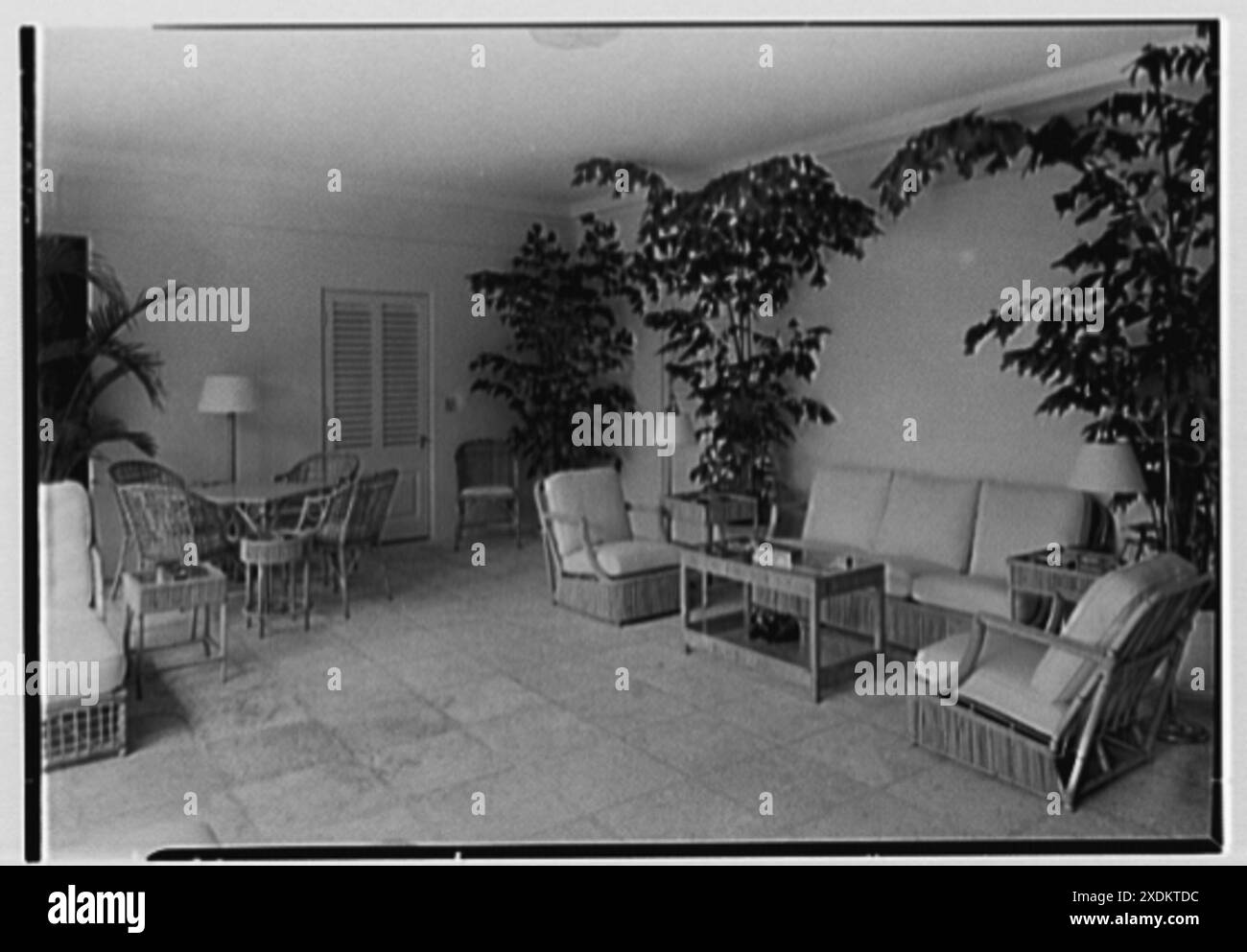 Mrs. H. Mercer Walker, residence in El Vedado, Palm Beach, Florida ...