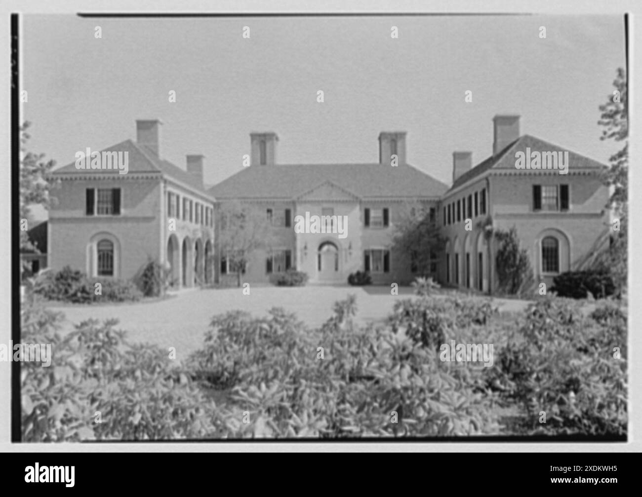 Howard Phipps, residence in Westbury, Long Island. Entrance facade ...