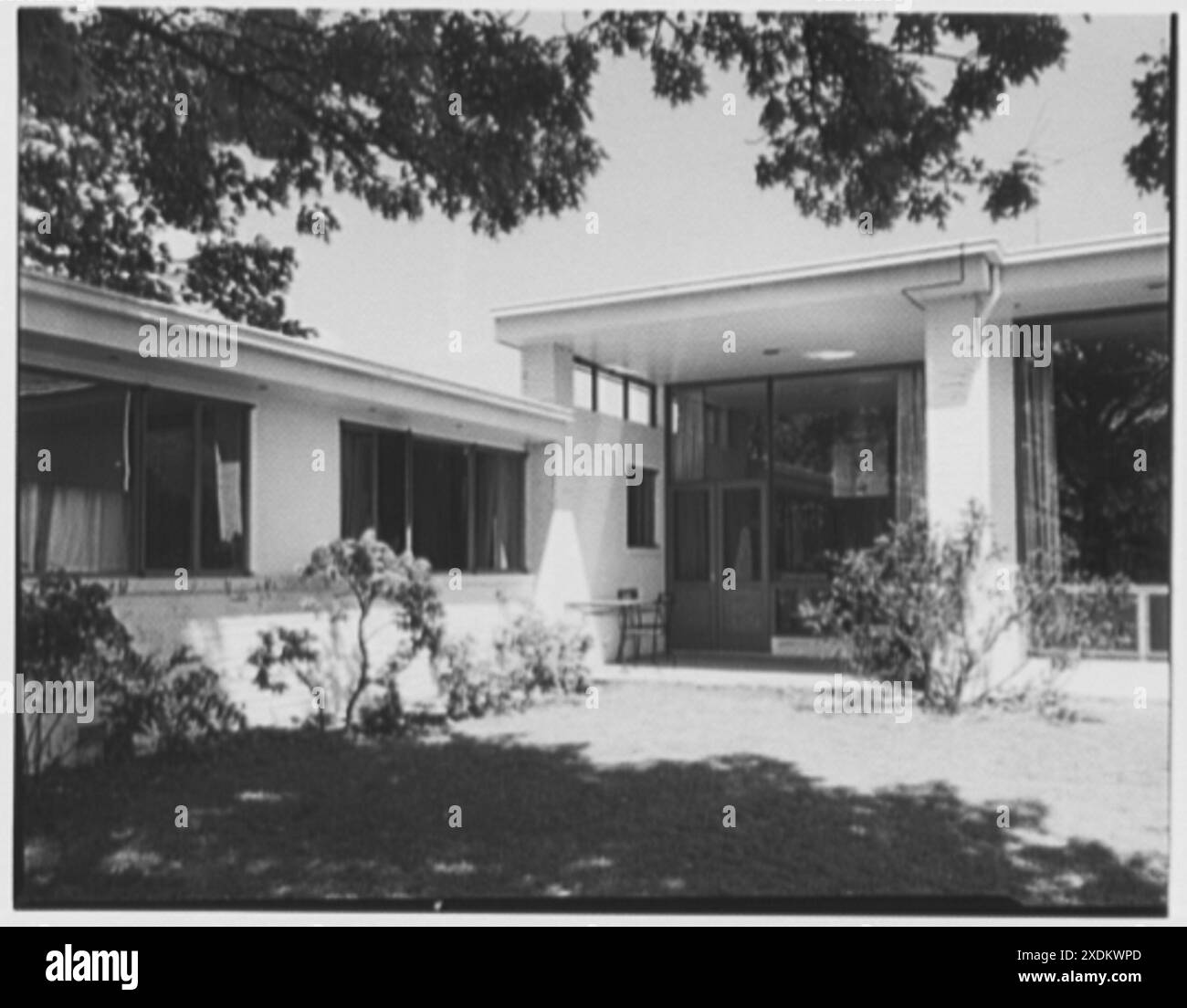 George Parkman Denny, residence on Bacon Rd., Old Westbury, Long Island ...