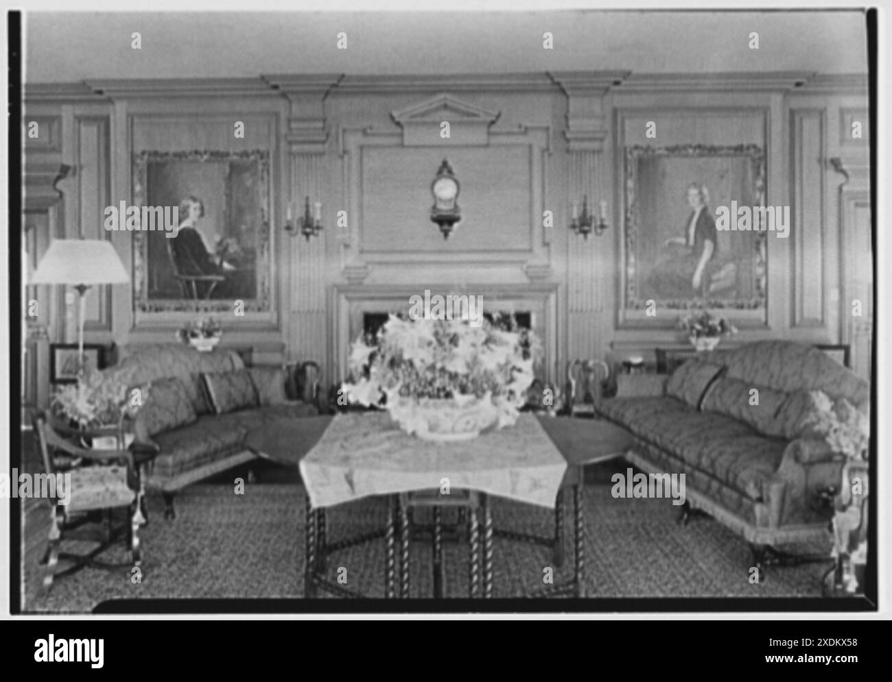 John Russell Pope, residence in Newport, Rhode Island. Living room ...