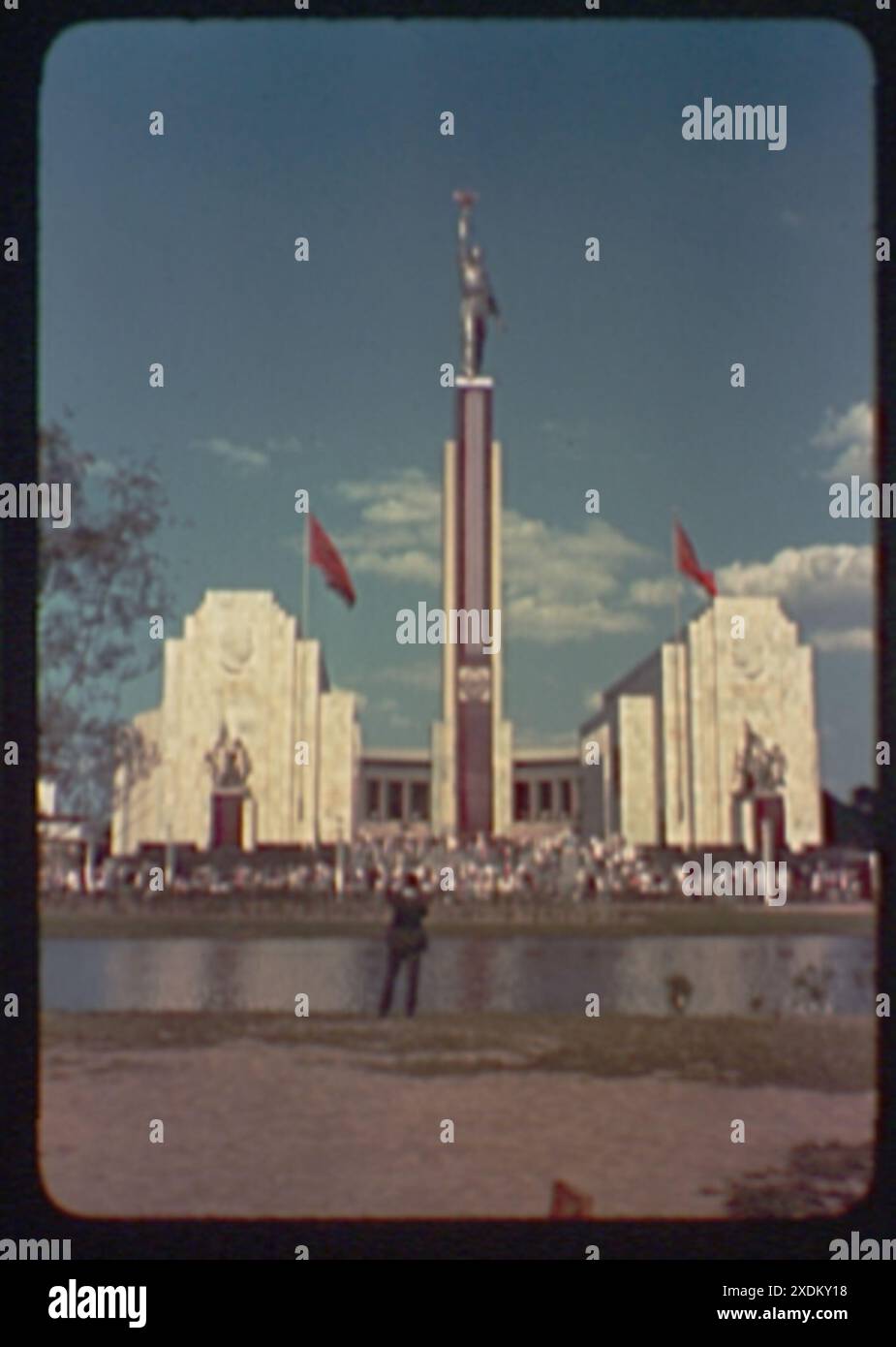 World's Fair. Soviet Socialist Republics Building II. Gottscho ...