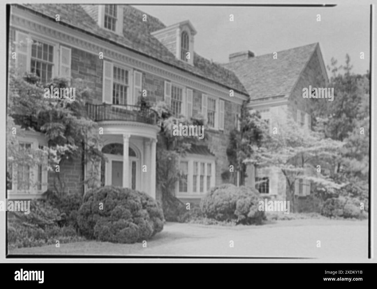 Hannibal C. Ford, residence on Kings Point Rd., Great Neck, Long Island ...