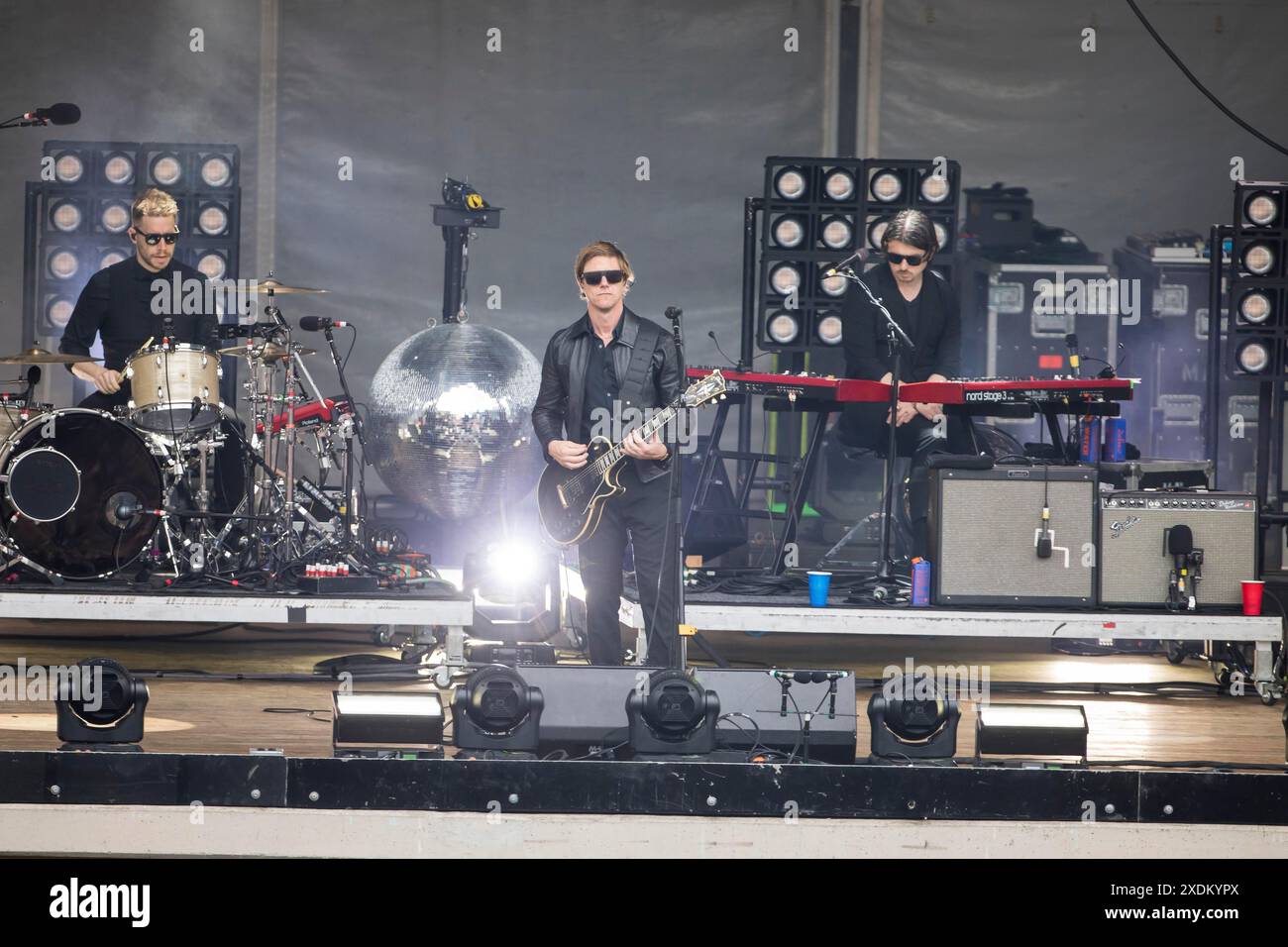 Samuel fogarino of interpol hi-res stock photography and images - Alamy