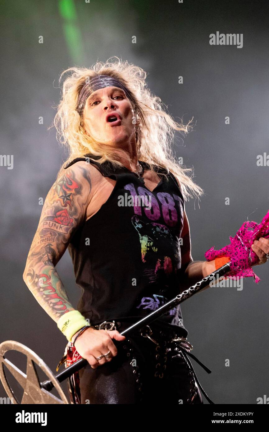 Michael starr singer hi-res stock photography and images - Alamy